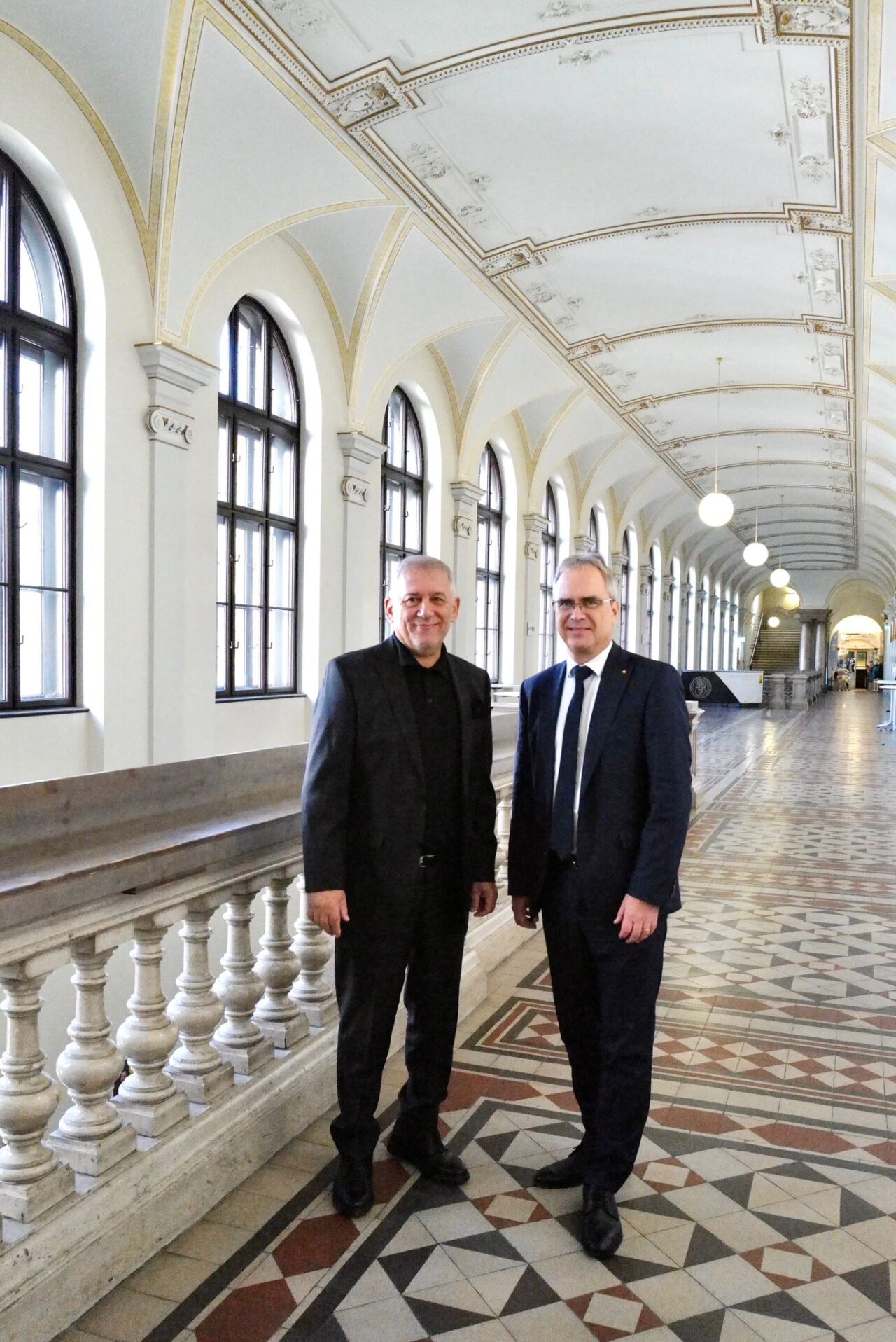 Universiteti i Grazit së shpejti një sallë me emrin e Dr.Vasil Labovitit